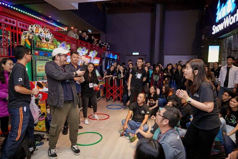 Indoor Outdoor Customizable Corporate Team Building Activities